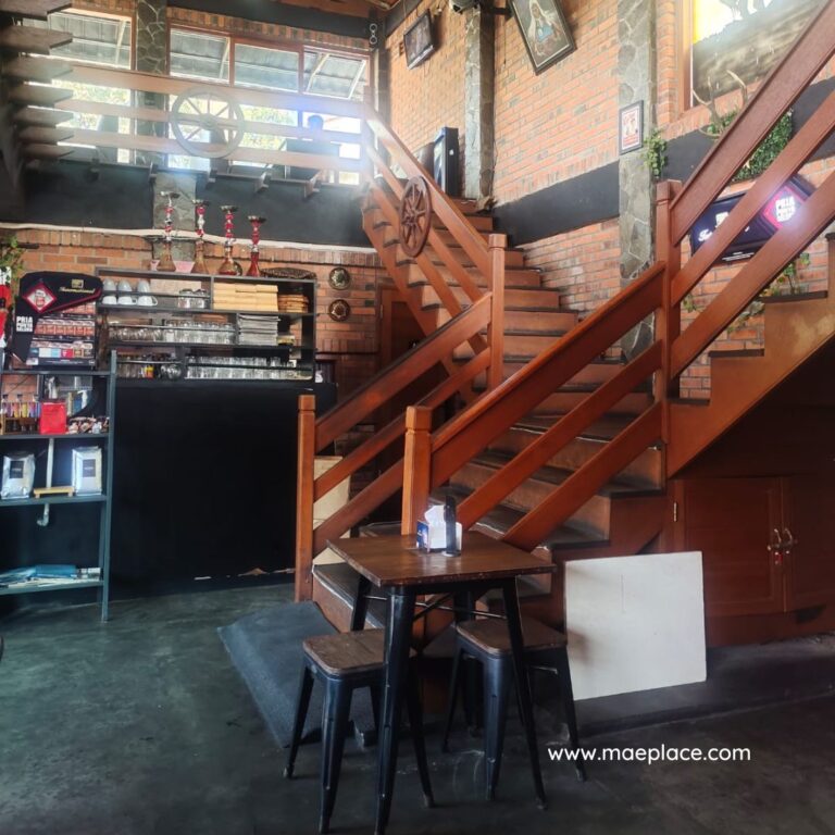 Cuci Mobil sambil 'Ngafe' di Red Brick Cafe Sukabumi - MAEPlace