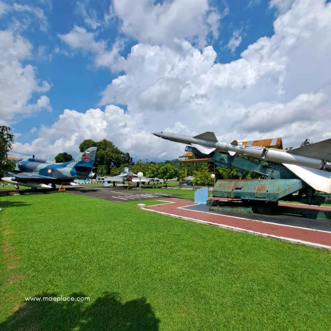 Wisata Sejarah, Sains, dan Teknologi di Museum Dirgantara - MAEPlace